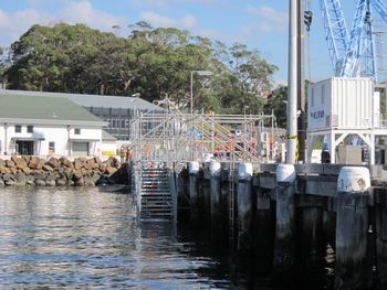 Scaffold Stairs Over Water | Suspended Scaffold Stairs | Hanging ...